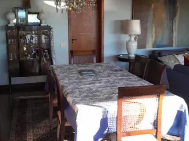 Apartamento no Condomínio Villa Monteverde, 221m², 3 suítes, 3 vagas!