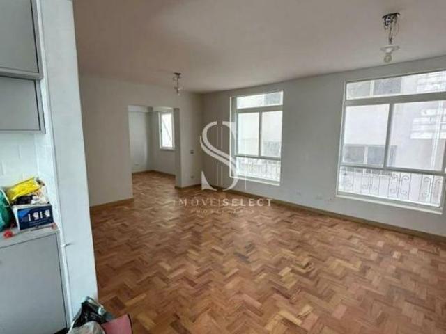 Apartamento no Condomínio Monterrey em Cerqueira César com 95m² 2 dormitórios 1 suíte 2 banheiros Ap