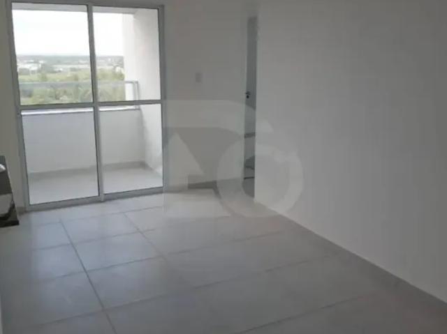 Apartamento no Condomínio Moradas da Barra com Varanda Integrada