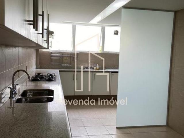Apartamento no Condomínio no Paraíso com 3 dormitórios 3 banheiros