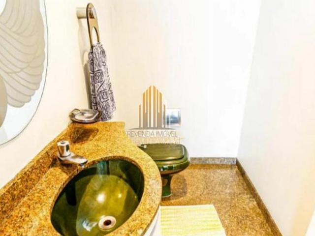 Apartamento no Condomínio Castel de Mantova em Campo Belo com 230m² 3 suítes 4 vagas de garagem Apar