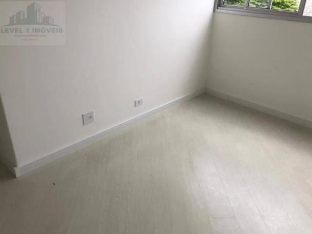 Apartamento no Condomínio Centro Residencial Jardim Aeroporto