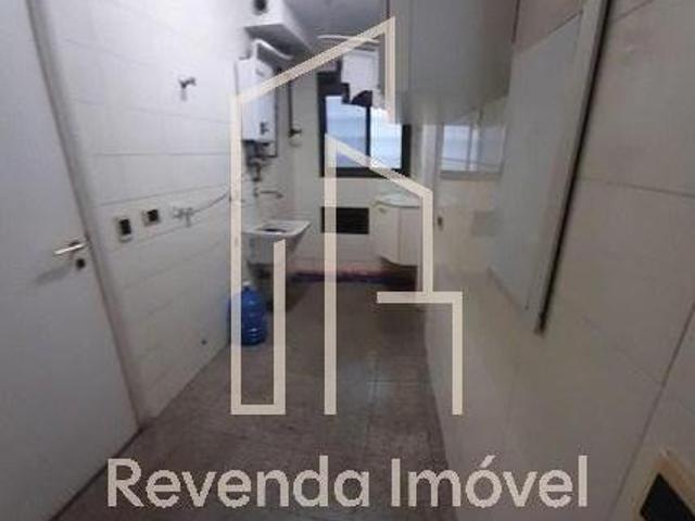 Apartamento no Condomínio Chácara Tangará no Morumbi com 226m² 6 dormitórios 8 b
