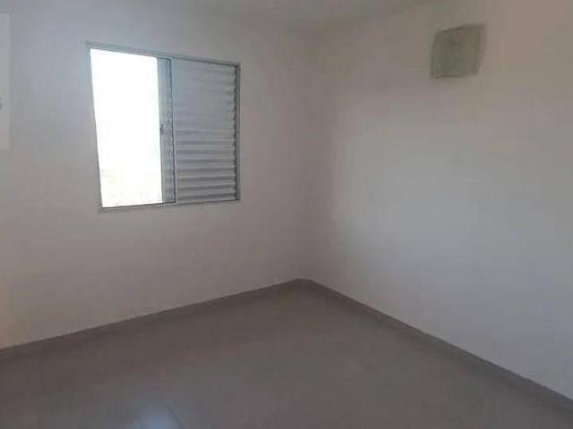 Apartamento no Condomínio Conjunto Habitacional Recanto Dos Passaros