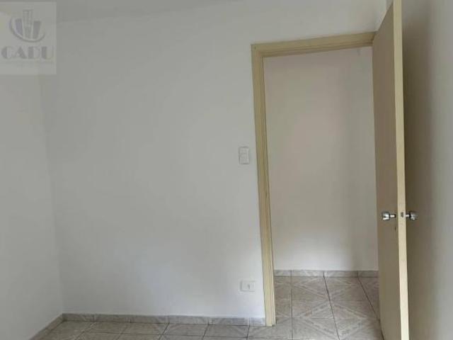 Apartamento no Condomínio Conjunto Residencial Alto de Pinheiros