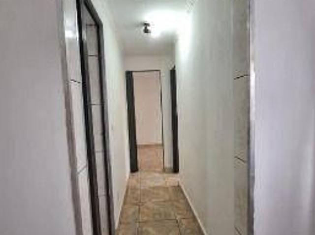 Apartamento no Condomínio Conj Tropical