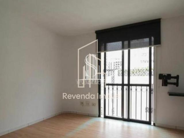 Apartamento no Condomínio Costa Smeralda em Itaim Bibi com 76m² 1 dormitório 1 vaga de garagem. Cond