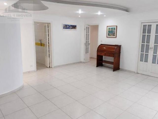 Apartamento no Condomínio Edificio Arco Iris Boqueirão / Santos