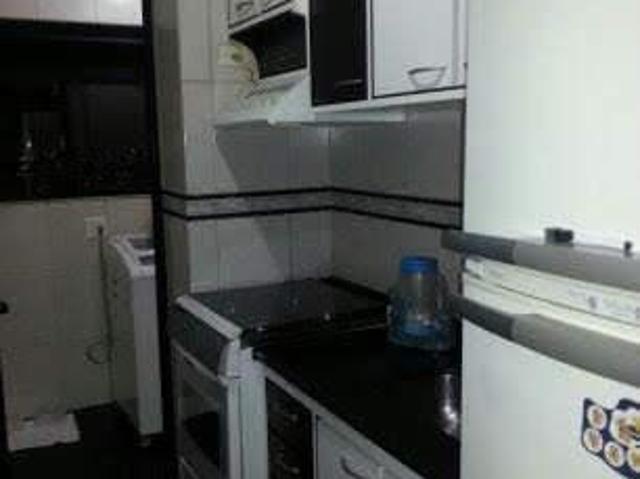 Apartamento no Condomínio Edifício Calais na Vila Esperança com 69m² 3 dormitórios 1 suíte 2 banheir