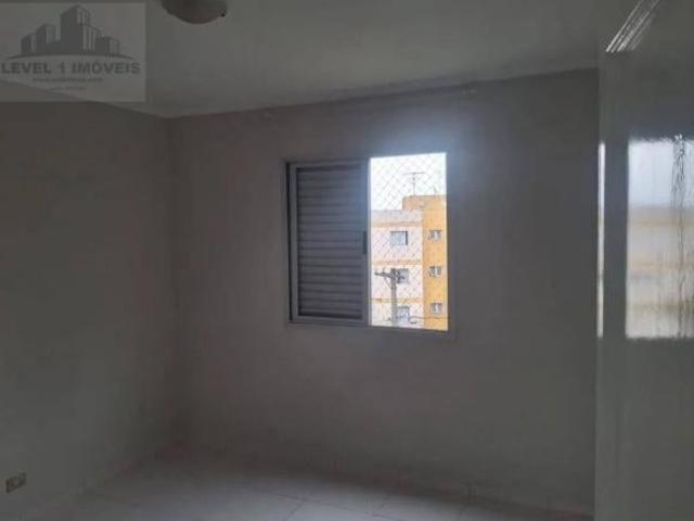 Apartamento no Condomínio Edificio Dracena Cotia