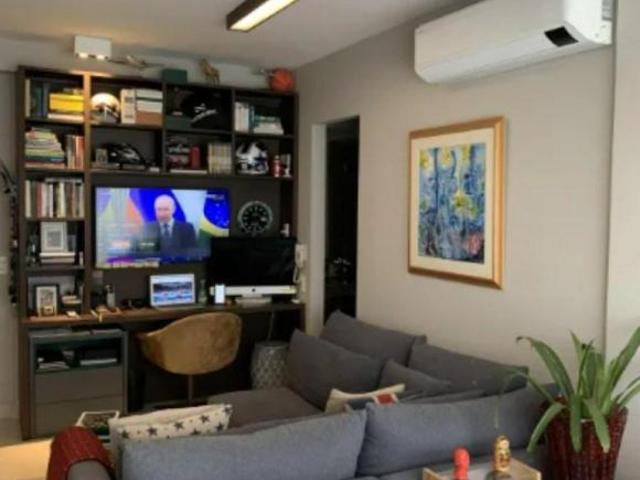 Apartamento no Condomínio Edifício Ext Campo Belo em Santo Amaro com 37m² 1 dormitório 1 banheiro 1
