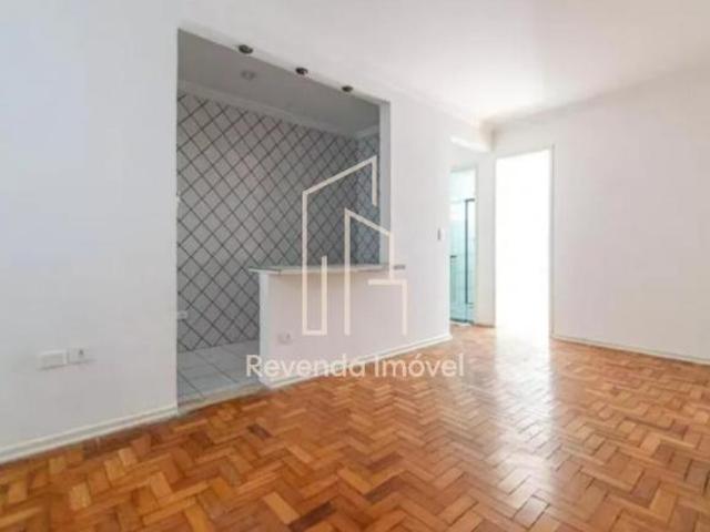 Apartamento no Condomínio Edifício Gabriella na Consolação com 64m² 1 dormitório 1 banheiro