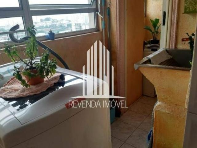 Apartamento no Condomínio Edifício Hyde Park na Vila Esperança com 65m² 2 dormitórios 2 banheiros 1