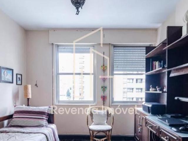 Apartamento no Condomínio Edifício Paracatu no Jardim Paulista com 159m² 2 dormitórios 1 suíte 2 ban