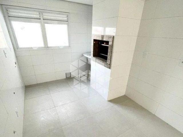 Apartamento no condomínio Firenze, 2 dorm, churrasqueira e vaga coberta