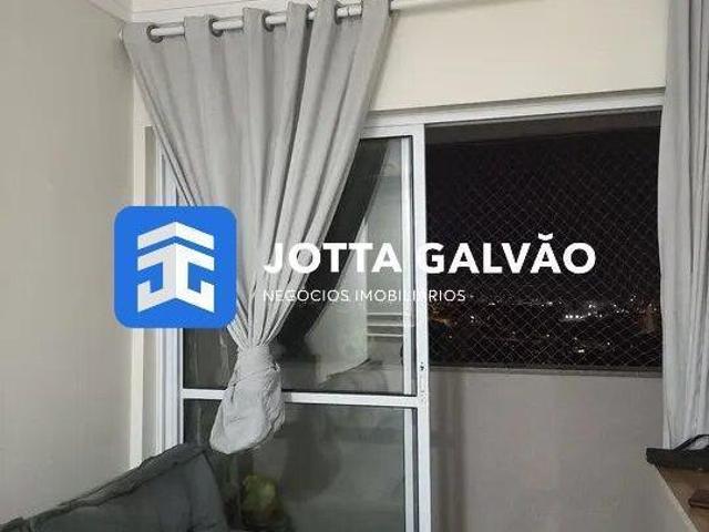 Apartamento no Condomínio Golden Star em Americana
