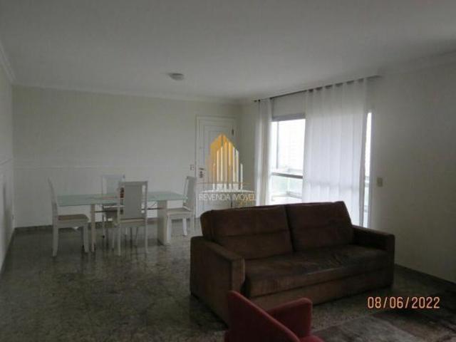 Apartamento no Condomínio Grotta Azurra em Morumbi com 170m2 3 suítes e 3 vagas de garagem. Apartame