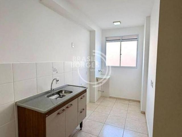 Apartamento no Condominio Lar Madrid
