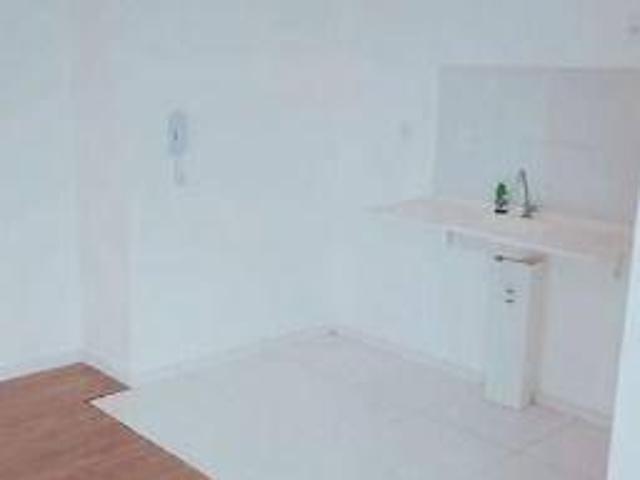 Apartamento no Condomínio Laranjeiras Residencial Lajeado / Zona Leste