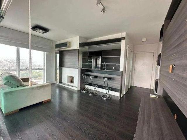 Apartamento no condominio Parigi, com 2 dormitórios à venda, 74 m² por R$ 1.295.000,00 Três Figuei