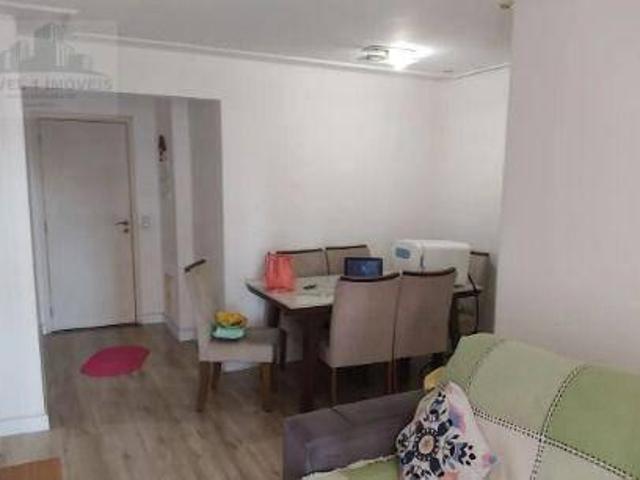 Apartamento no Condomínio Parque Barueri