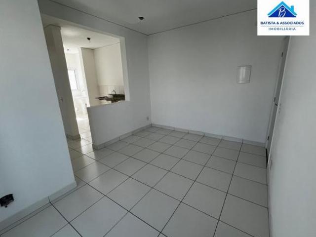 Apartamento no Condomínio Parque das Árvores, Campinas SP