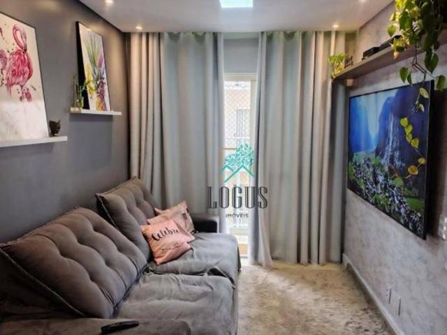 Apartamento no Condomínio Planalto da Serra com 55m² composto por 2 dormitórios, à venda por R$ 320