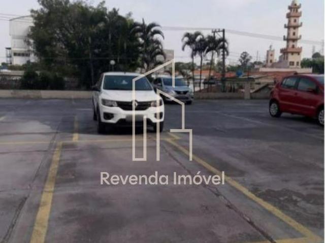 Apartamento no Condomínio Residencial Parque Das Torres na Freguesia do Ó com 57m² 2 dormitórios 1 b