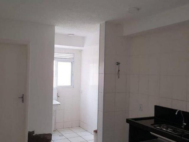 Apartamento no Condomínio Safira IV
