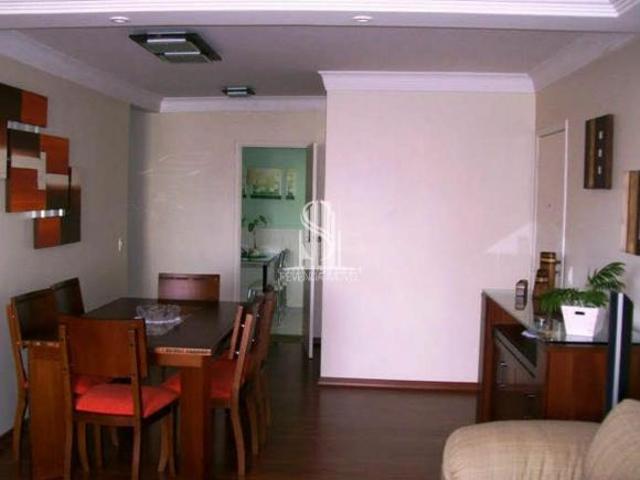 Apartamento no Condomínio Santa Helena em Aclimação com 115m² 3 dormitórios 1 suíte 1 vaga Condomíni
