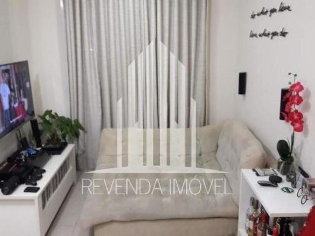 Apartamento no Condomínio Vibe à venda em condomínio no bairro Socorro, São Paul