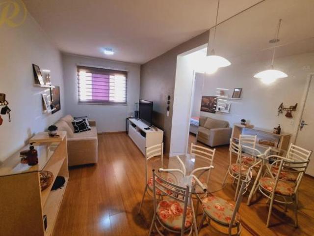 Apartamento no Condomínio Vila dos Ipês