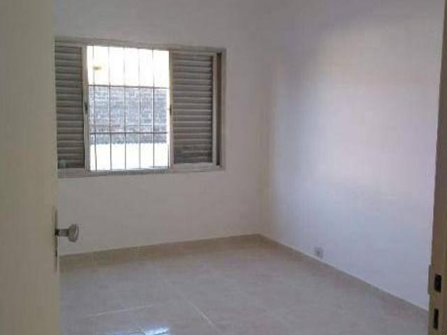 Apartamento no Condomínio Villa Gustavo