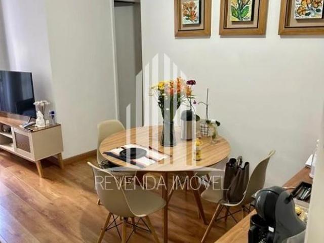 Apartamento no Condomínio VISTA BELA em São Paulo SP, bairro Campo Belo: 2 quartos, 1 banheiro, 1 va