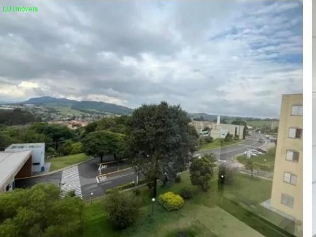 Apartamento no Colinas da Mantiqueira, com 2 quartos e 1 vaga coberta, Quarto Andar