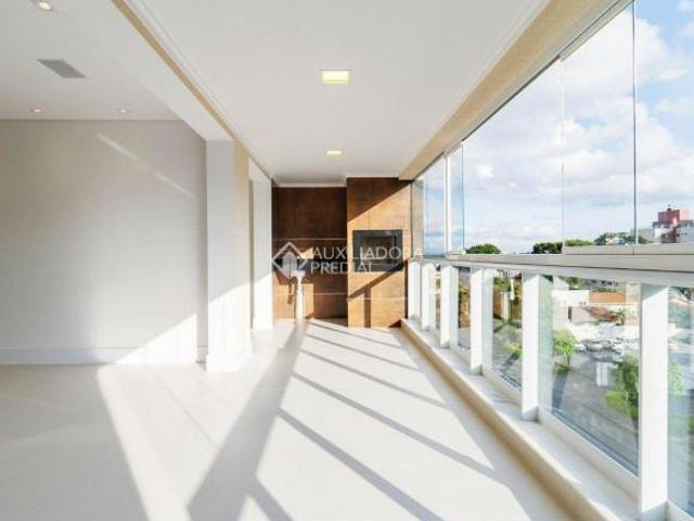 APARTAMENTO NO CORAÇÃO DO ÁGUA VERDE