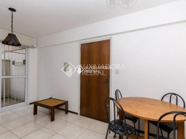 APARTAMENTO NO CORAÇÃO DO BOM FIM