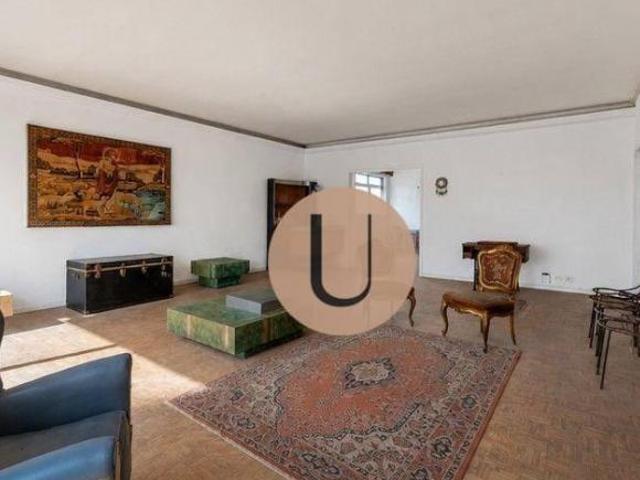 Apartamento no Coração do Jardim Paulista | 247m², 4 Dormitórios e 2 Vagas