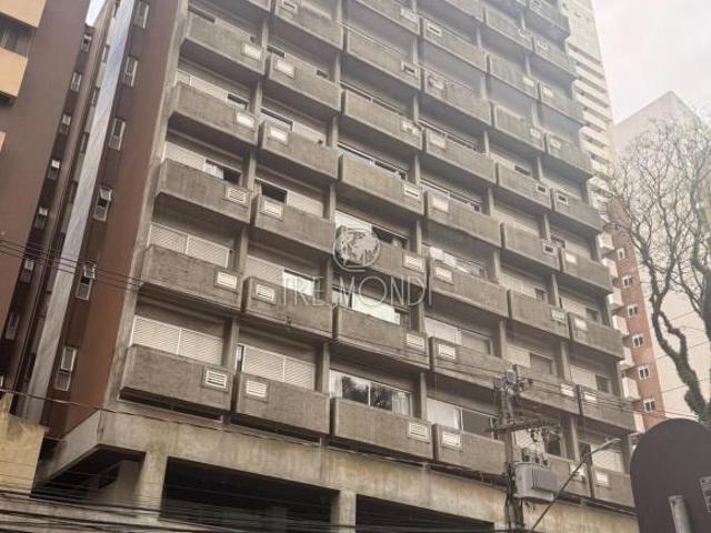 APARTAMENTO NO CORAÇÃO DA CIDADE