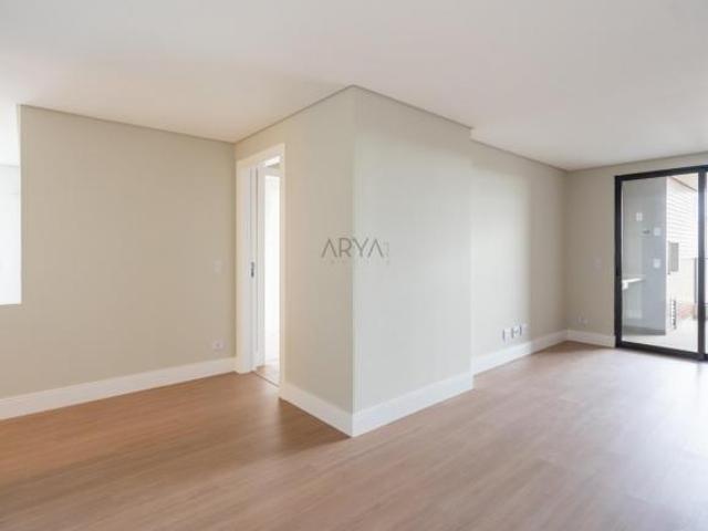 Apartamento no Cristo Rei ARYA 1