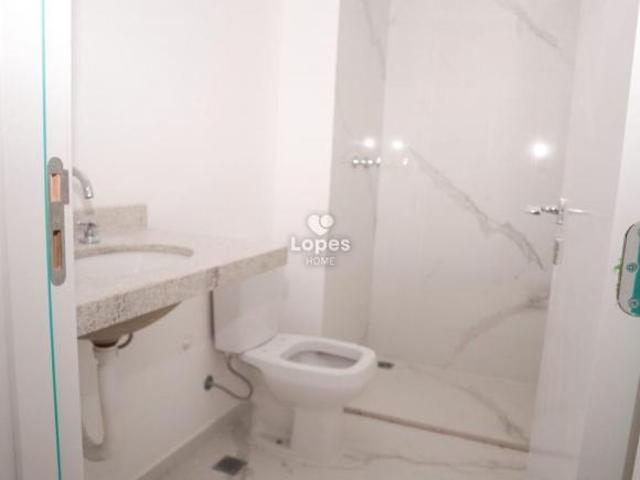 Apartamento no Cristo Rei com 81 m², 3 quartos, sendo 1 suíte e 1 vaga no Cristo Rei