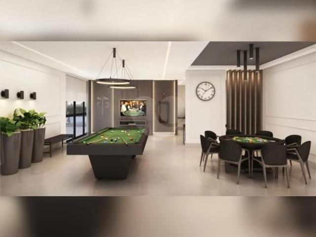 APARTAMENTO NO CRISTO REI — 81 m² | 3 DORMITÓRIOS | 1 VAGA | ANDAR ALTO | INVESTIMENTO
