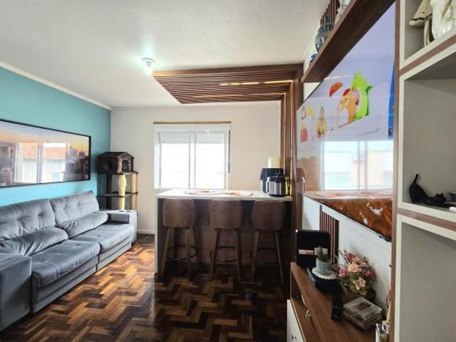 Apartamento no Cristal com 3 quartos e vaga rotativa