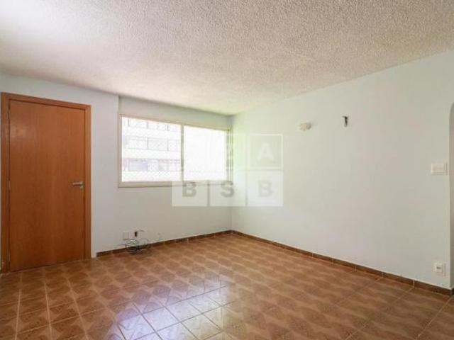 Apartamento no Cruzeiro Novo! 3 quartos com elevador na SHCES 801