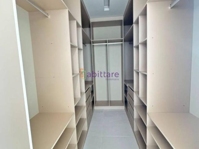 Apartamento no D'algarve com 04 suítes na Ponta D'areia Vista mar