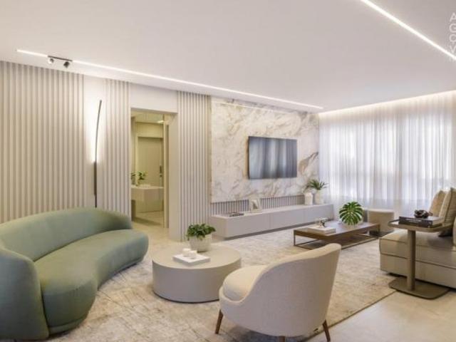 Apartamento no Dasos, 03 Suítes, 03 Vagas, Arquitetura Interna Refinada, Centro Cívico, Curitiba