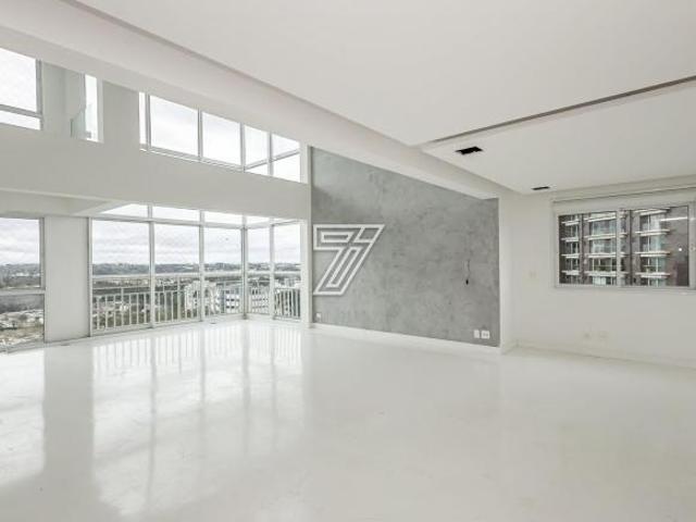 Apartamento no Ecoville