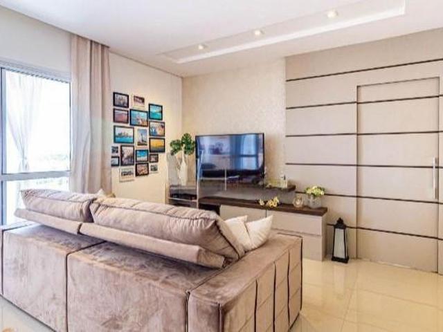 APARTAMENTO NO ECOVILLE, CONDOMÍNIO CLUBE – 3 QUARTOS, SENDO 1 SUÍTE COM CLOSET