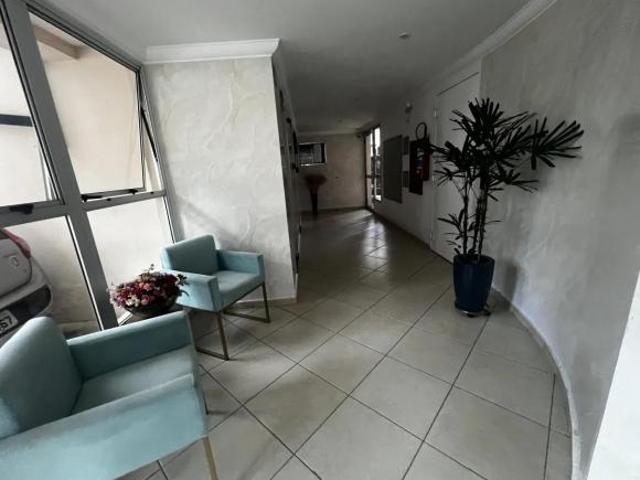 Apartamento no Ed Portal Das Flores em Osasco