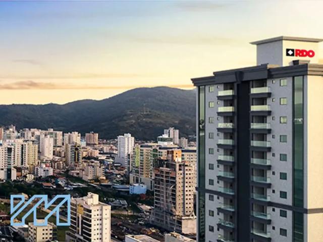 Apartamento no Edifício Boulevard Royal no Centro, em Itapema